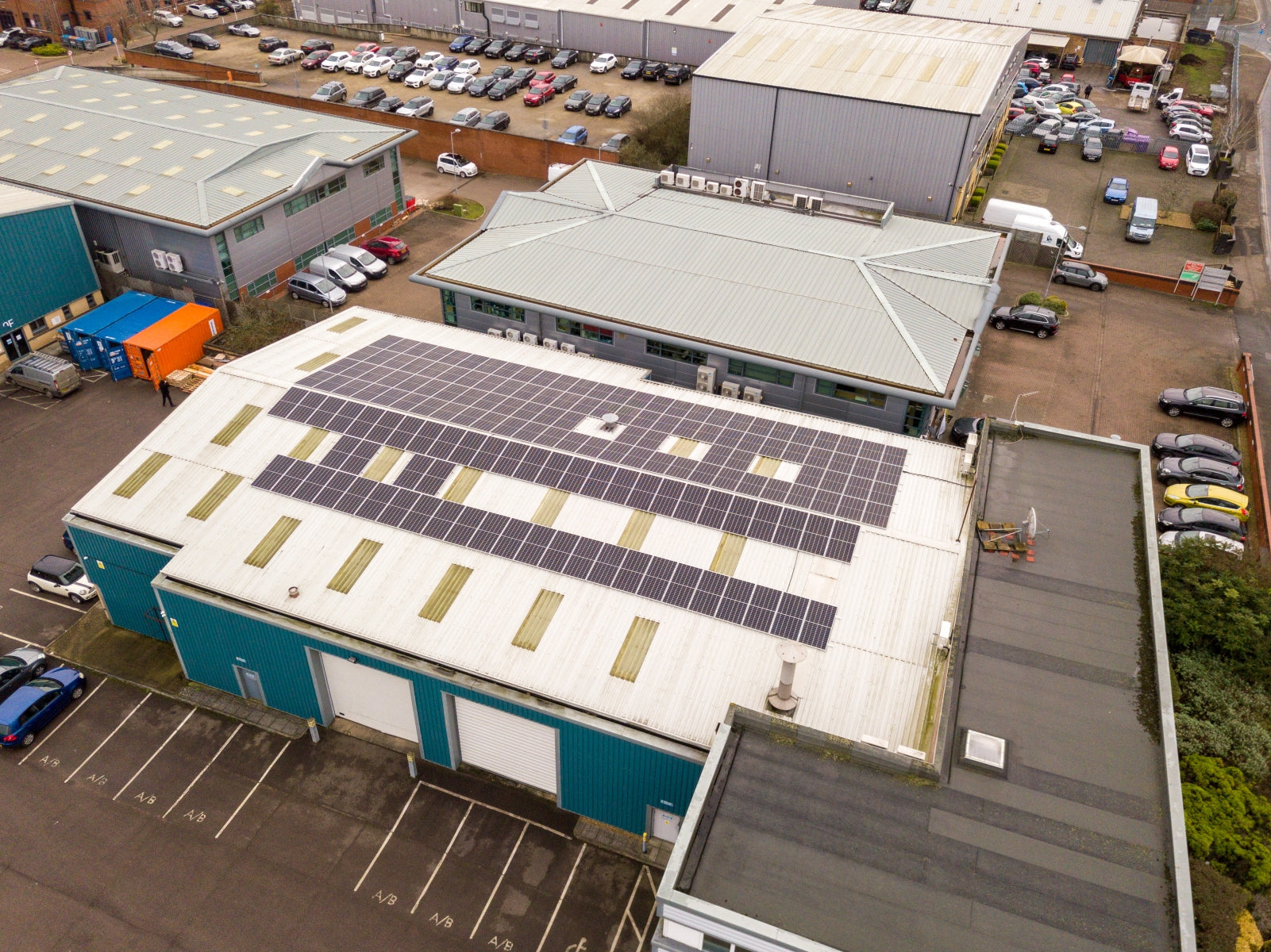 UK Commercial Solar Trends 2025 | What Businesses Must Know – Next ...